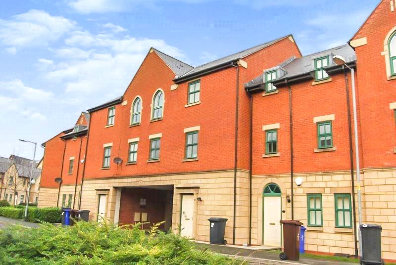 Properties to rent in Manchester | rentaroof